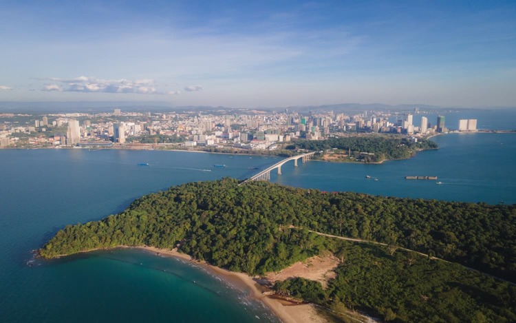 រដ្ឋបាលក្រុងព្រះសីហនុ៖ រយៈពេល៥ឆ្នាំកំណើនទេសចរណ៍កើនឡើងជាង៧លាននាក់ ...