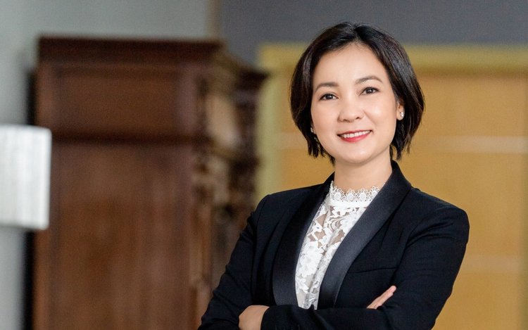 ព្រះមហាក្សត្រត្រាស់បង្គាប់តែងតាំងលោកស្រី ជា សិរី ជាអគ្គទេសាភិបាលធនាគារជាតិ - សុីសុីថាមស៍